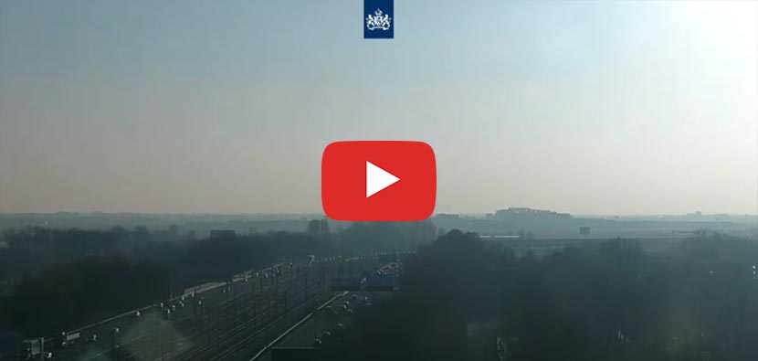 Airport webcams and livestreams